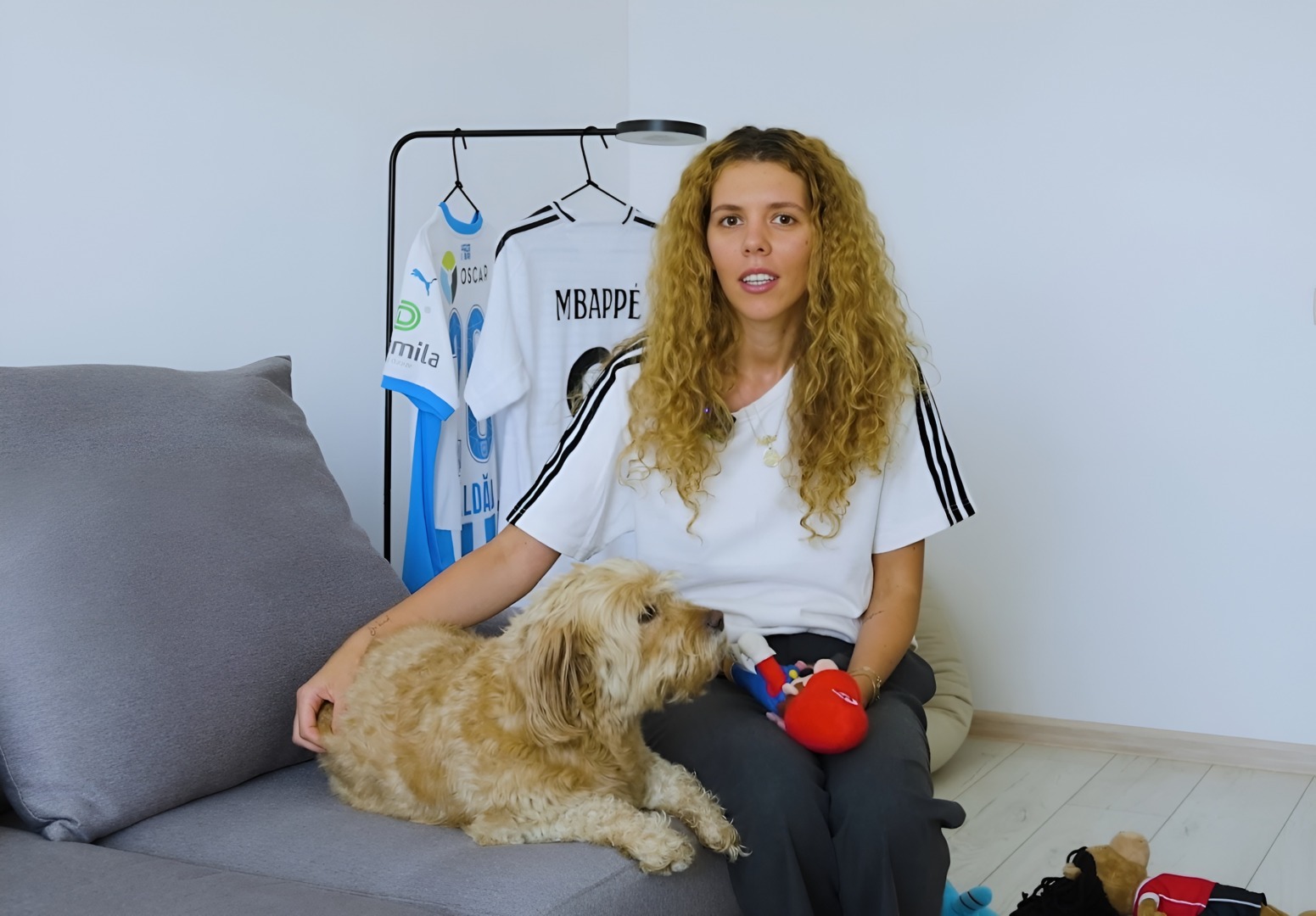 VIDEO | Adopția schimbă vieți: Șefa Protecției Animalelor Ilfov, exemplu prin propria experiență ...